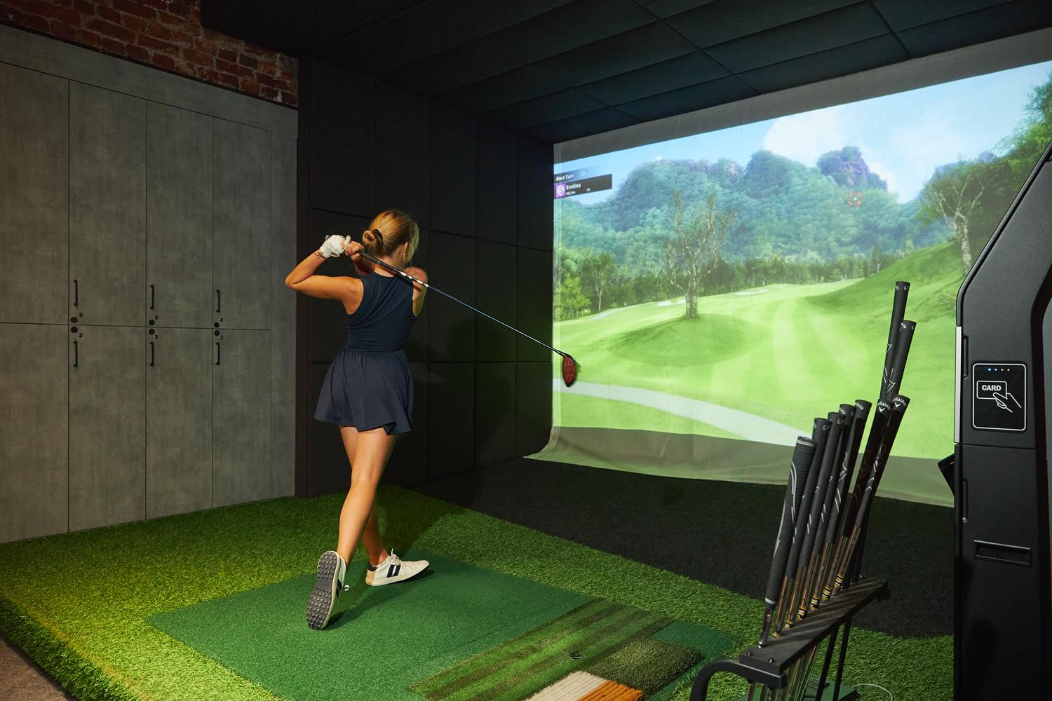 Гольф-центр GoGolf в Санкт-Петербурге